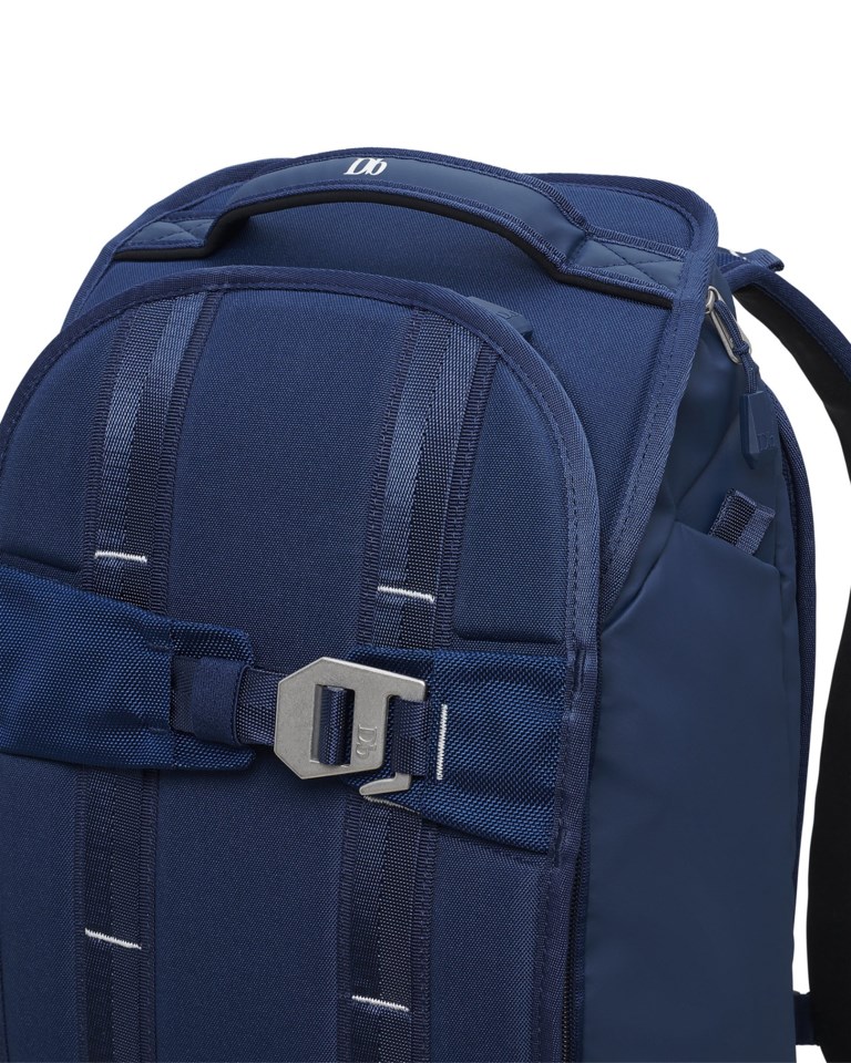 DB The Explorer 20L Deep Sea Blue